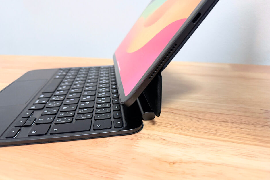iPad Pro M4 Magic Keyboardレビュー：購入前に知っておくべき全てのポイント | mitsu-blog